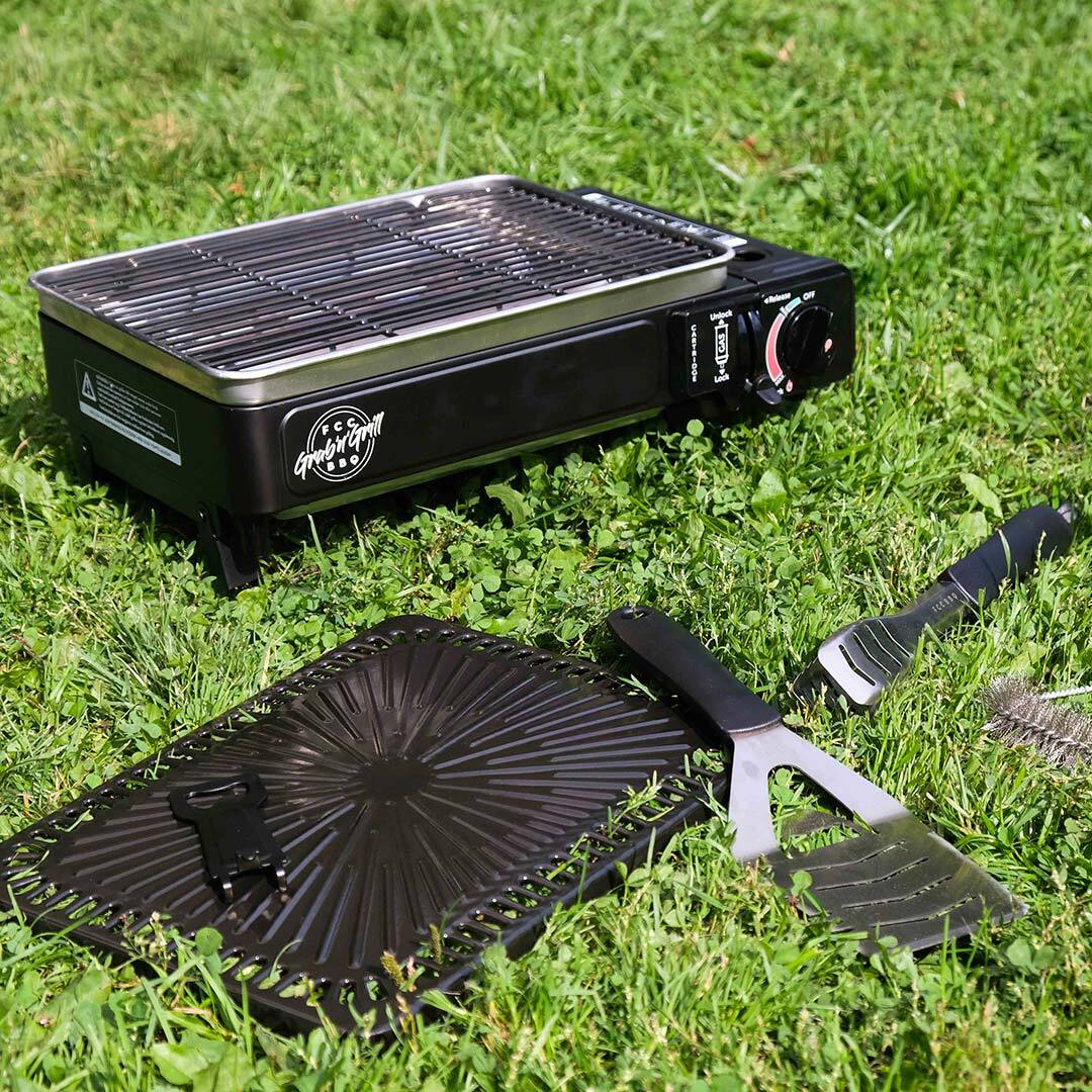 Grab 'n' Grill Black – FCC