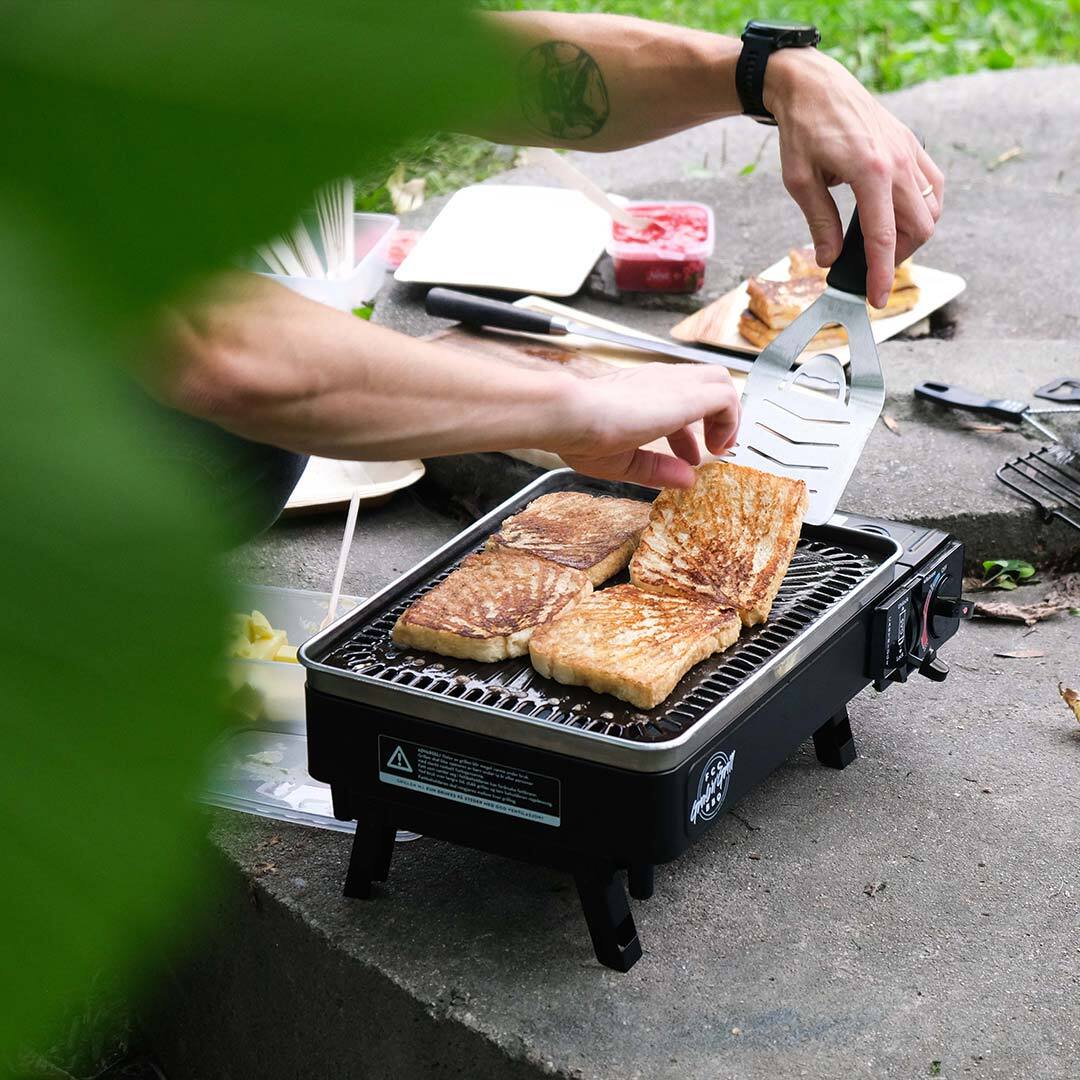 Grab 'n' Grill Black – FCC