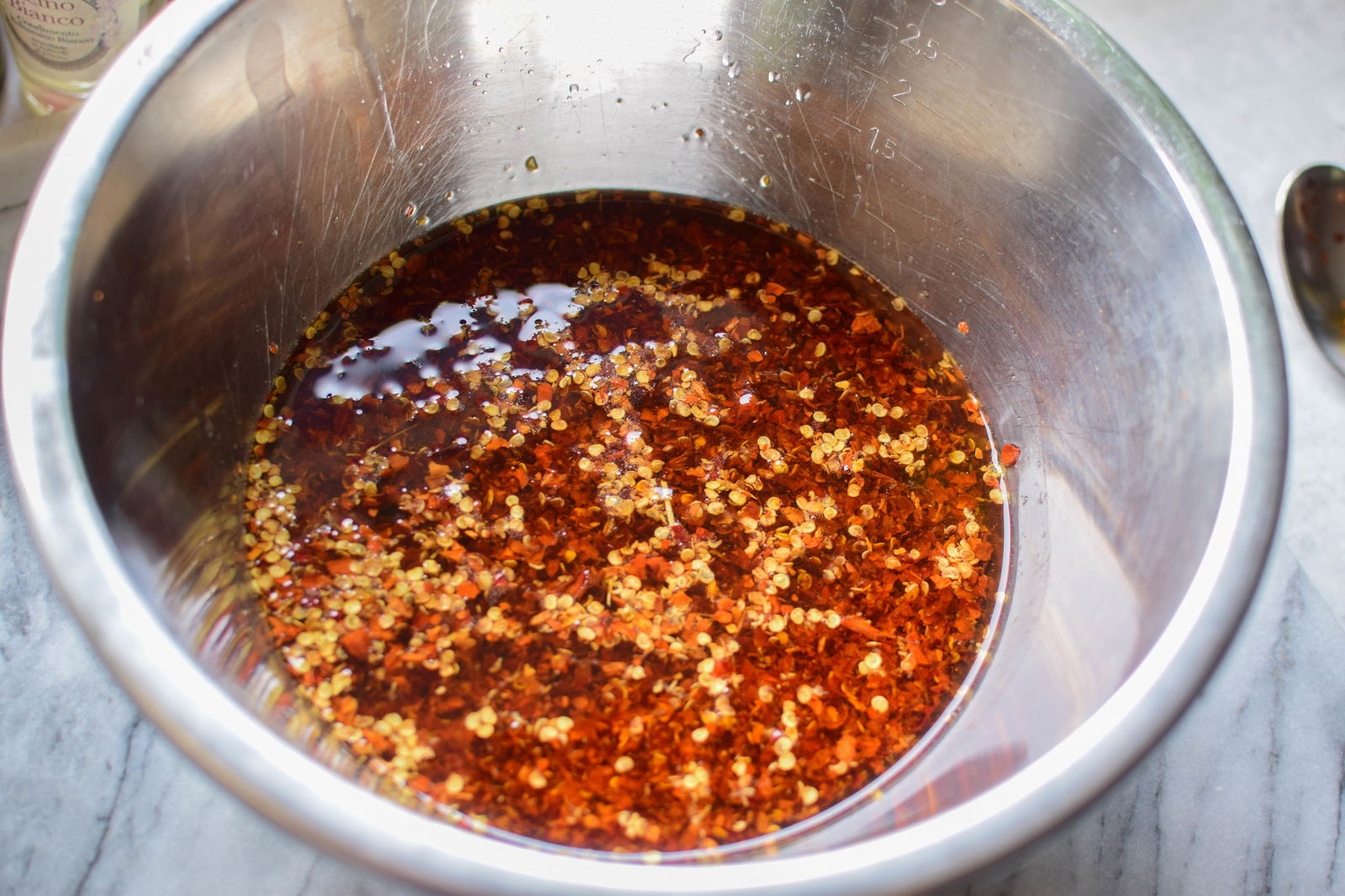 Chinese red oil - Den perfekte chiliolje! | Gladkokken