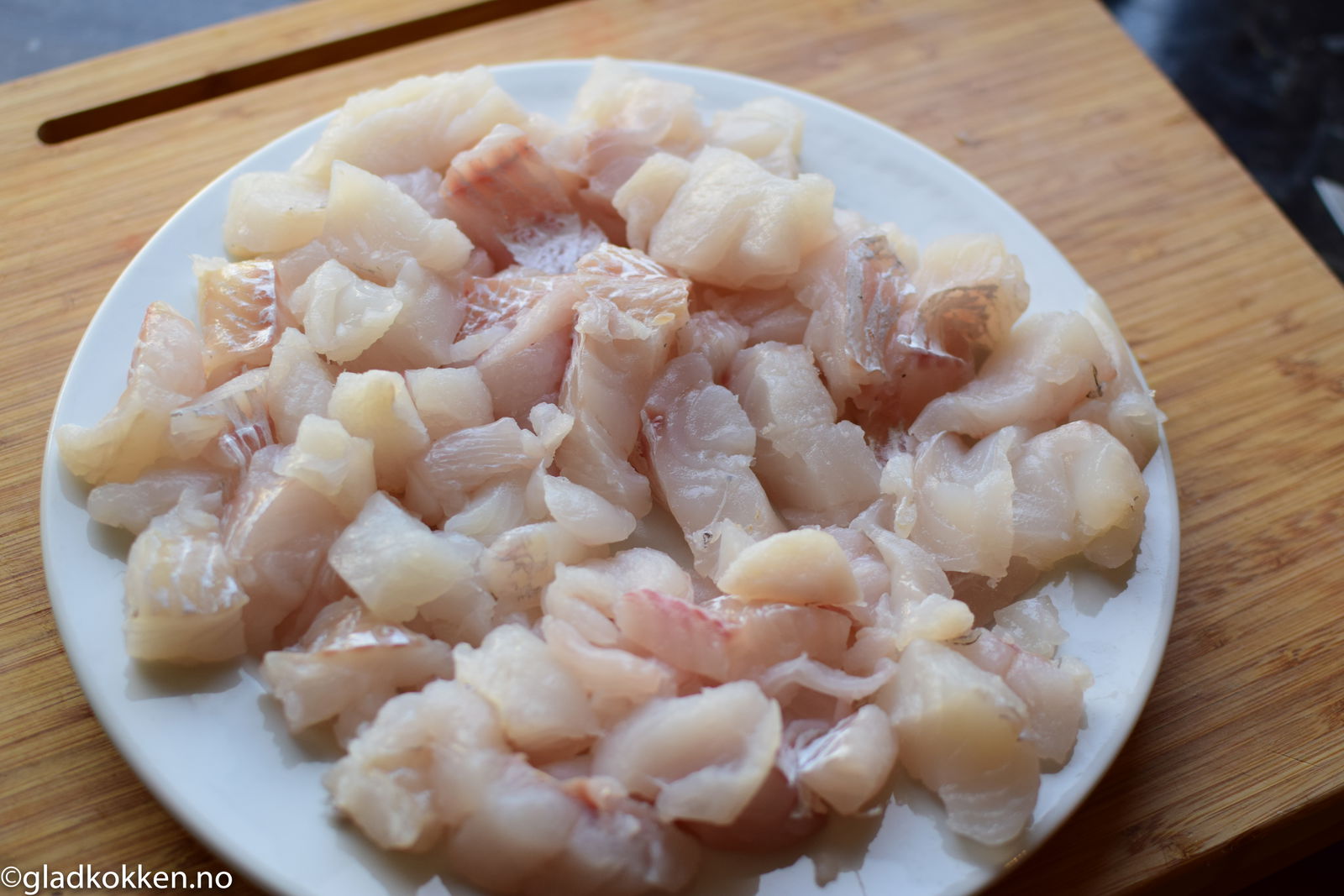Homemade fish cakes - Better, cheaper and delicious taste | Gladkokken