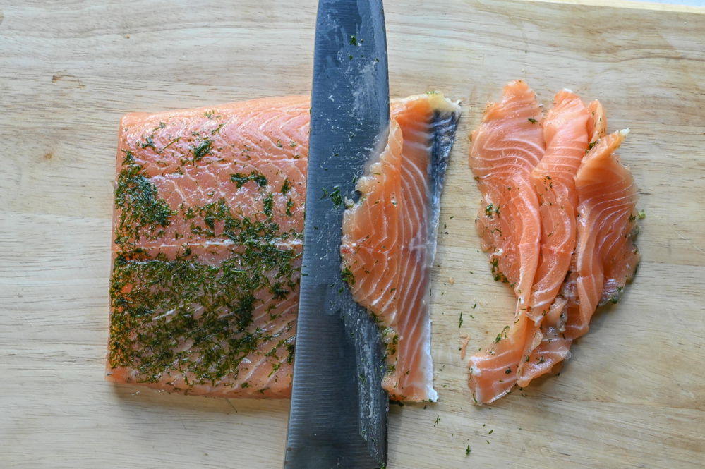Gravlaks med dillstuede poteter - Enkelt og veldig godt! | Gladkokken