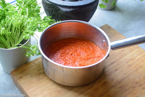 Rask og enkel Tomatsaus - for dager med dårlig tid! | Gladkokken