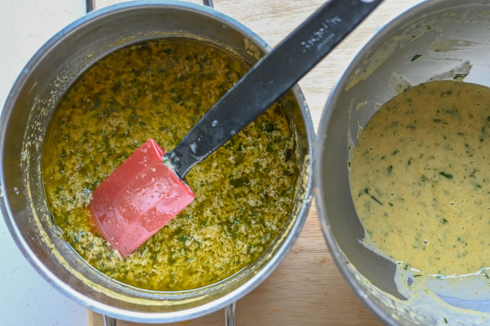 Café de Paris entrecôte sauce - The famous French sauce! | Gladkokken