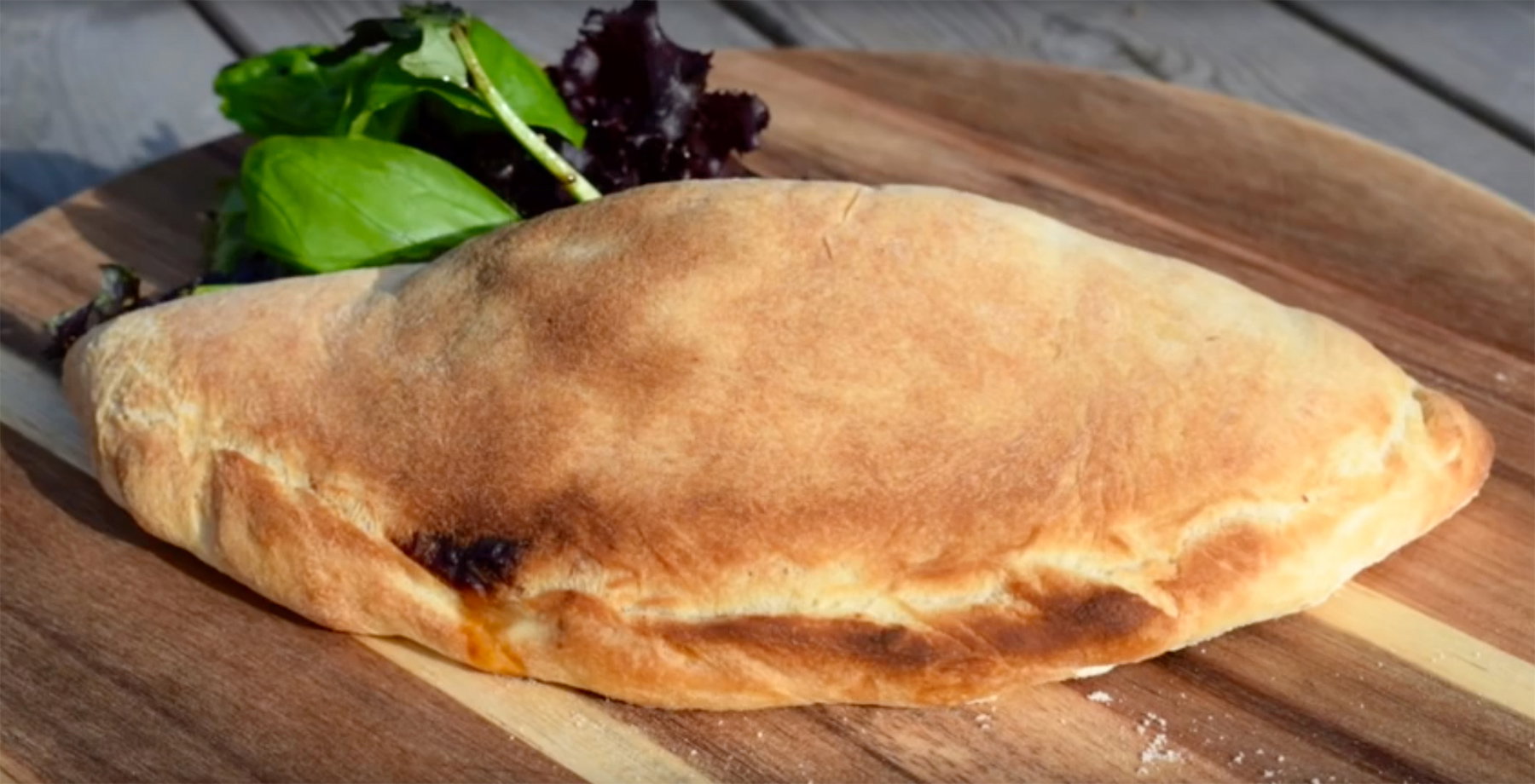 Slik baker du calzone | Gladkokken