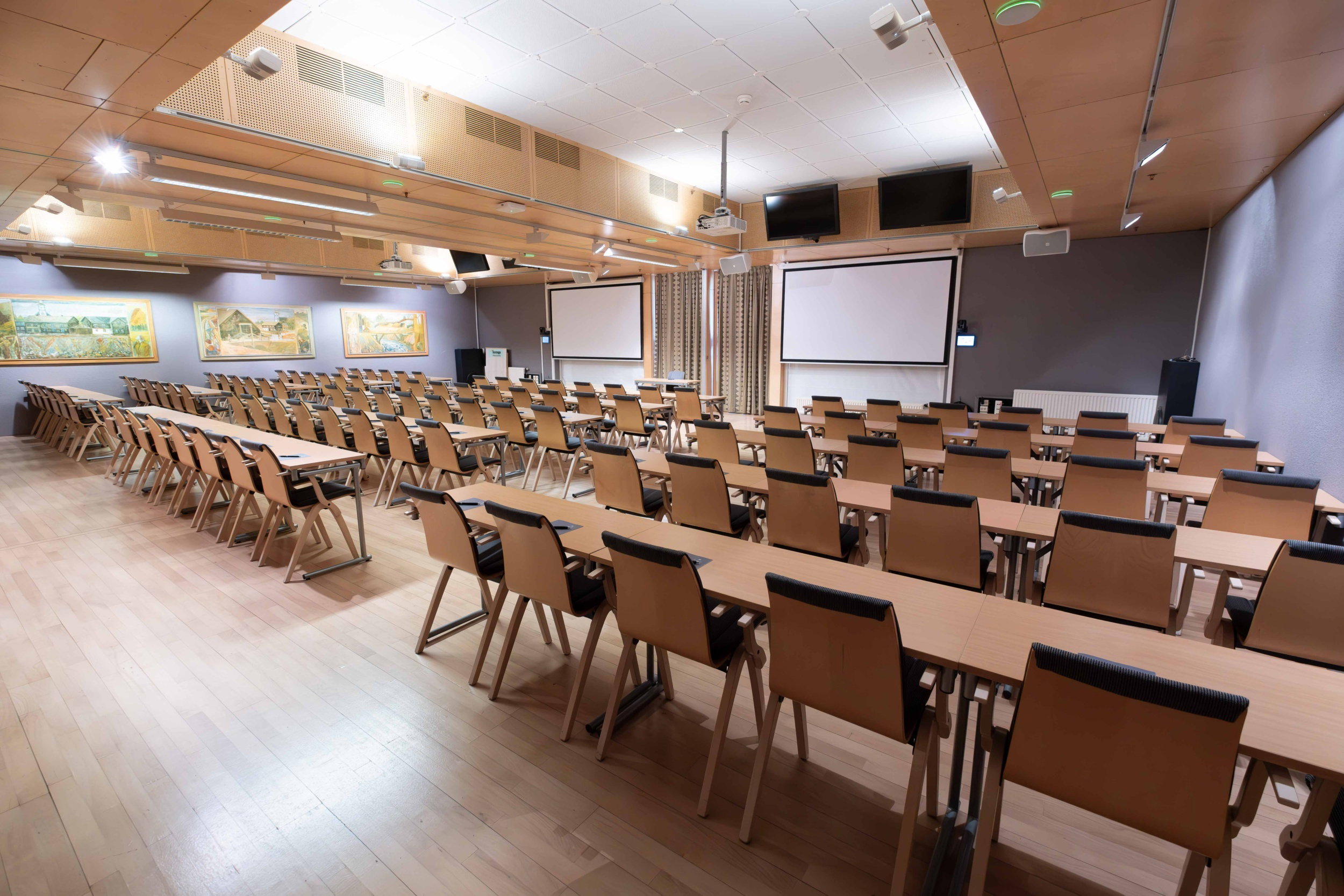 Christianus Sextus – flexible meeting room for 120 guests – Røros Hotell